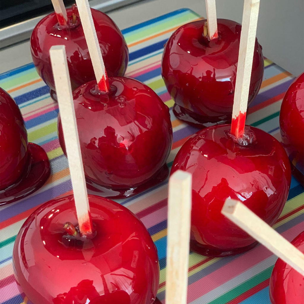 10 Toffee Apples - Cogger's Candy Toffee Apple Co.